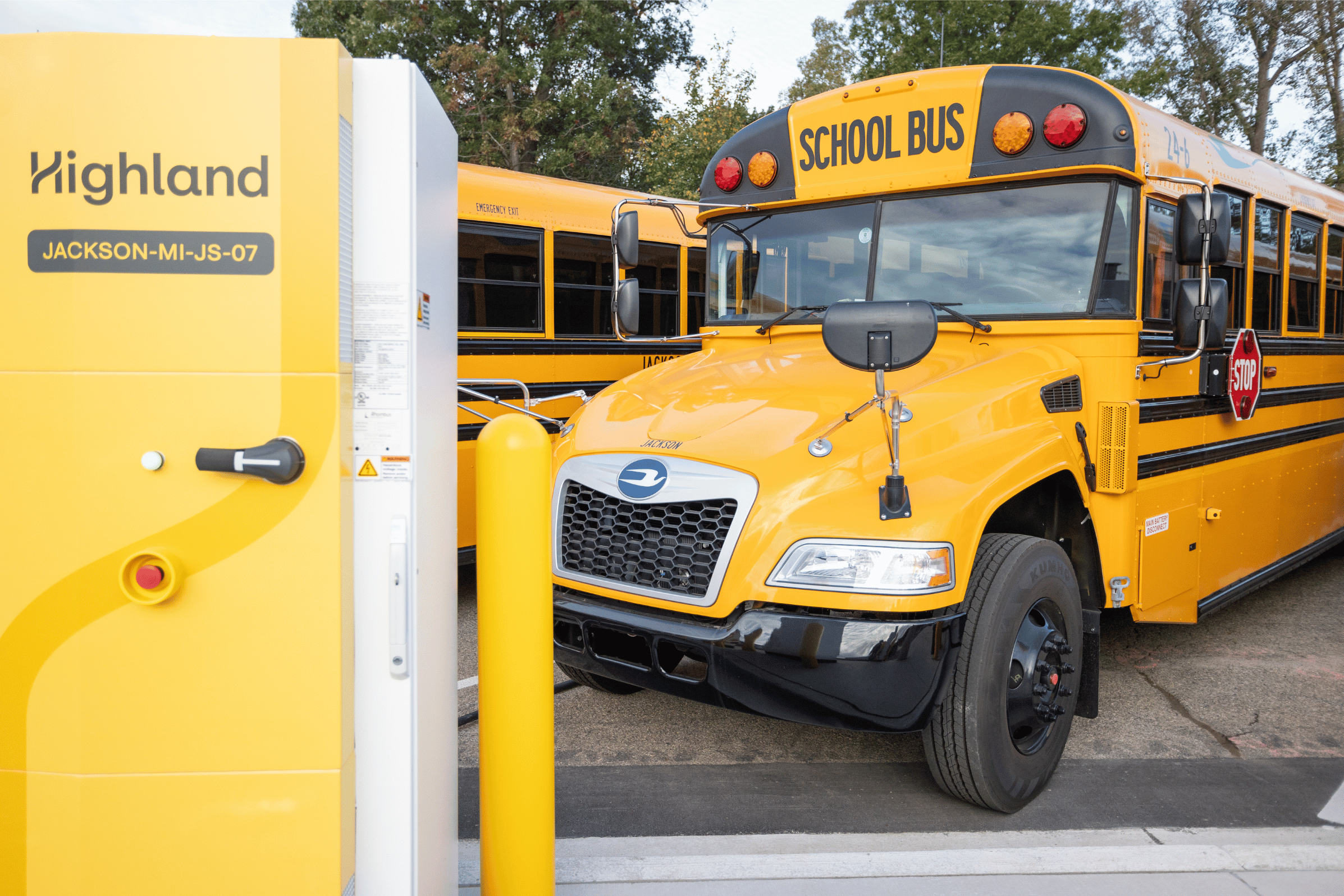 5 Benefits That Come with Electric School Buses